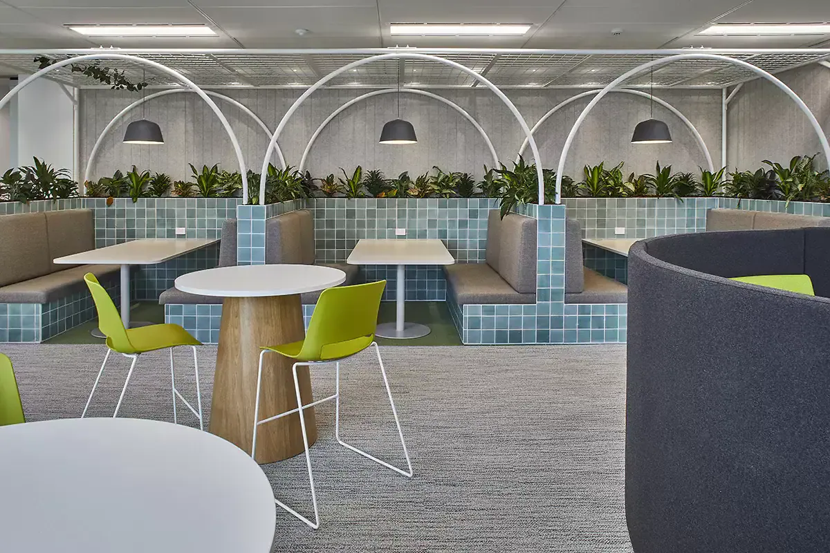 Office Interior Ideas To Improve The Workspace Vibe | AbaxKF