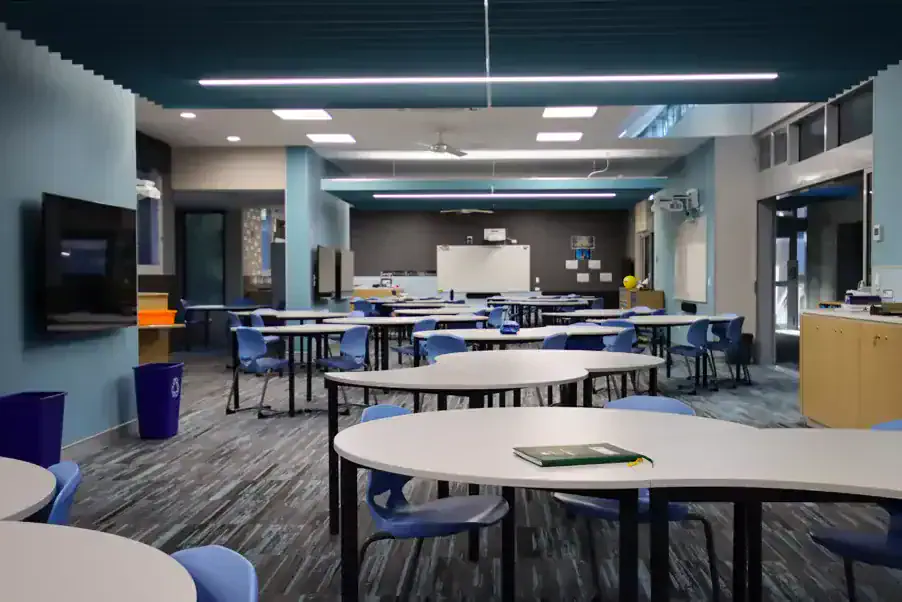 How to make the most out of a small classroom space?| Abax Kingfisher